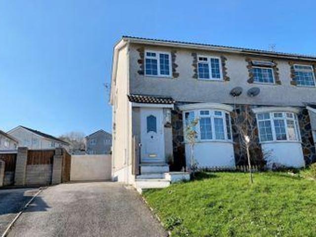 3 Bedrooms Semi detached house for sale in Maple Drive, Brackla, Bridgend CF31