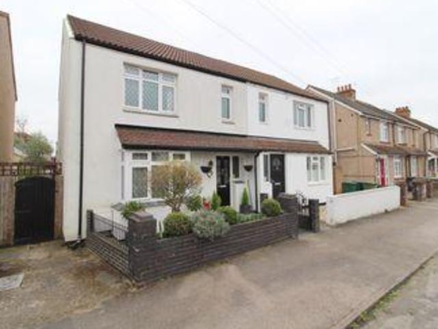 3 Bedrooms Semi detached house for sale in Marlborough Road, Ashford TW15