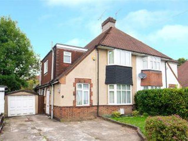 3 Bedrooms Semi detached house for sale in Marsh Lane, Mill Hill, London NW7