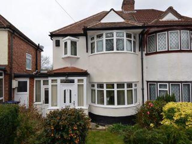 3 Bedrooms Semi detached house for sale in Marsham Road, Birmingham B14