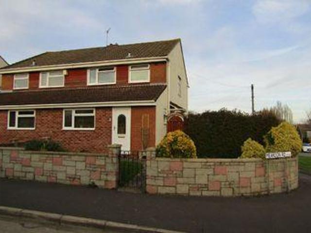 3 Bedrooms Semi detached house for sale in Meardon Road, Stockwood, Bristol BS14