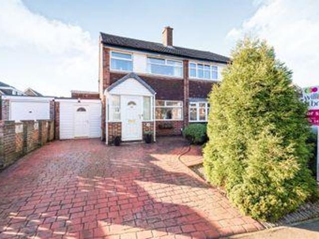 3 Bedrooms Semi detached house for sale in Medlock Crescent, Sheffield S13