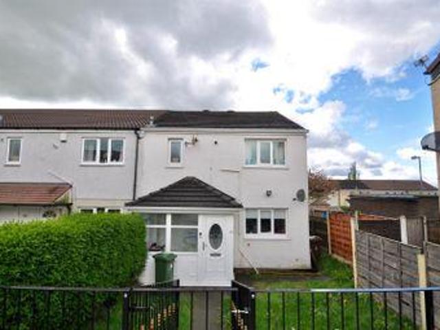 3 Bedrooms Semi detached house for sale in Melandra Crescent, Hyde SK14
