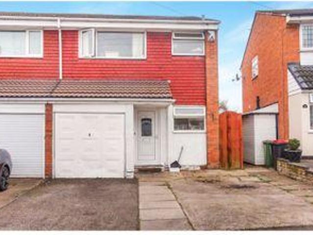3 Bedrooms Semi detached house for sale in Mercer Avenue, Birmingham B46