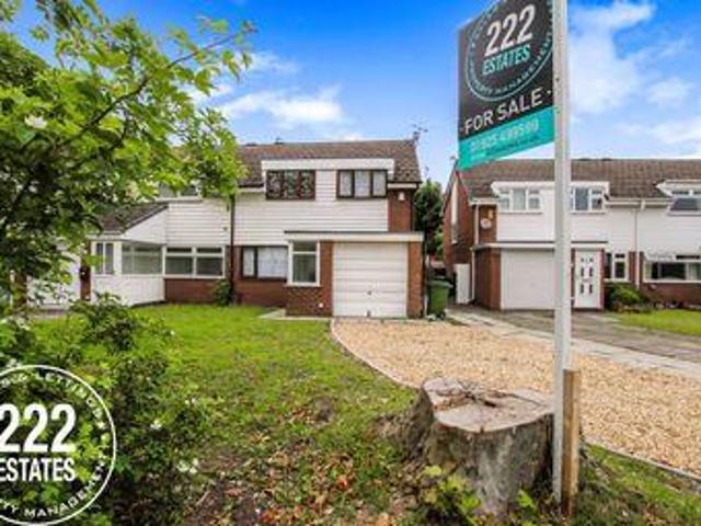 3 Bedrooms Semi detached house for sale in Mullion Grove, Padgate, Warrington WA2