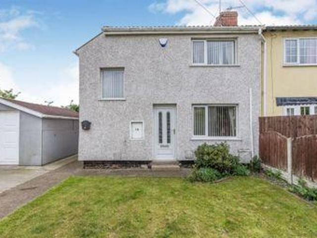 3 Bedrooms Semi detached house for sale in Myrtle Road, Dunscroft, Doncaster DN7
