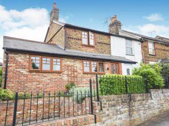 3 Bedrooms Semi detached house for sale in Notley Road, Braintree CM7