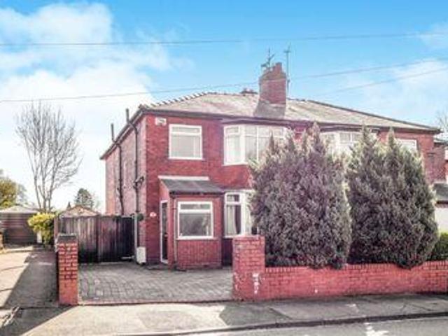 3 Bedrooms Semi detached house for sale in Normanby Road, Worsley, Manchester, Greater Manchester M28
