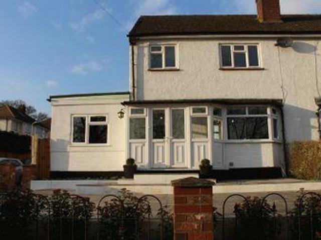 3 Bedrooms Semi detached house for sale in Norwich Road, Northwood HA6