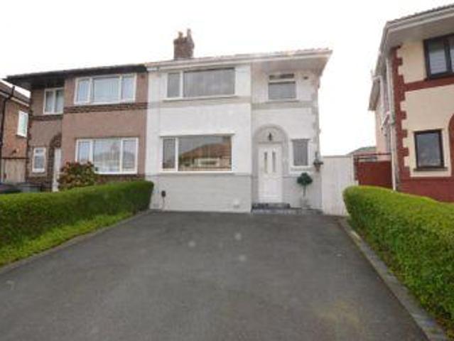 3 Bedrooms Semi detached house for sale in Northways, Bromborough, Wirral CH62
