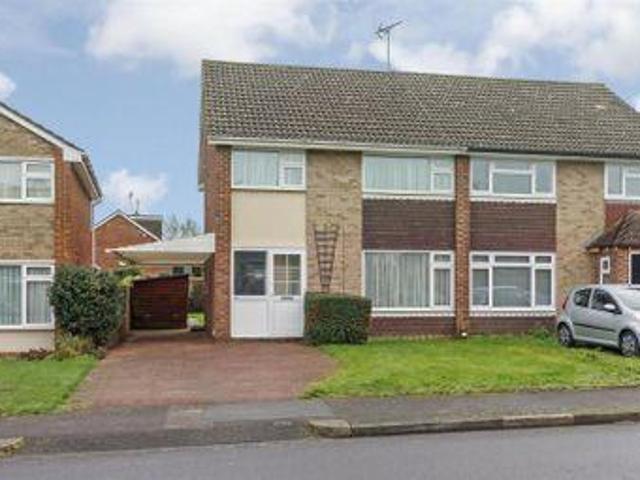 3 Bedrooms Semi detached house for sale in Northwood Drive, Sittingbourne ME10