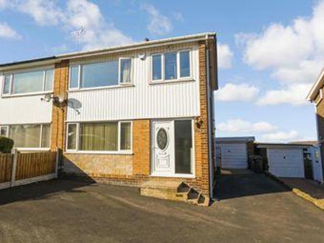 3 Bedrooms Semi detached house for sale in Northwood Falls, Woodlesford, Leeds LS26