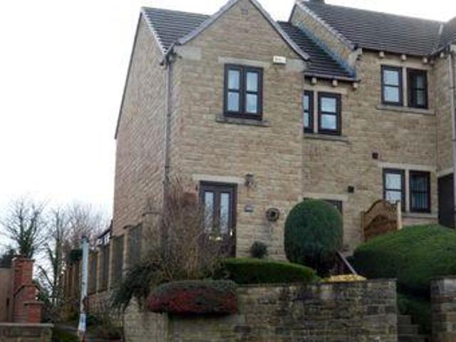 3 Bedrooms Semi detached house for sale in Netherton Lane, Netherton, Wakefield WF4