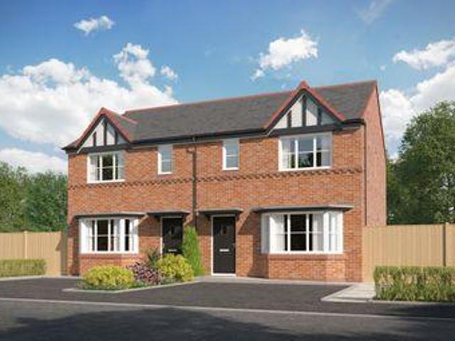 3 Bedrooms Semi detached house for sale in New Chester Road, Bromborough, Wirral CH62