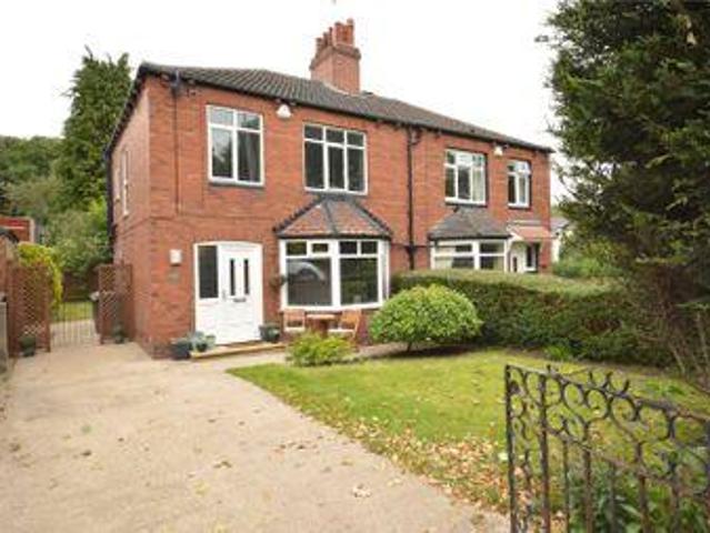 3 Bedrooms Semi detached house for sale in New Road Side, Horsforth, Leeds, West Yorkshire LS18