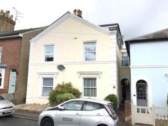 3 Bedrooms Semi detached house for sale in Newcomen Road, Tunbridge Wells TN4