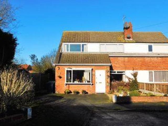 3 Bedrooms Semi detached house for sale in Newland Avenue, Stafford ST16