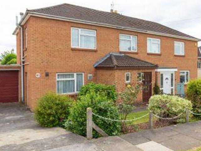 3 Bedrooms Semi detached house for sale in Newlyn Avenue, Stoke Bishop, Bristol BS9