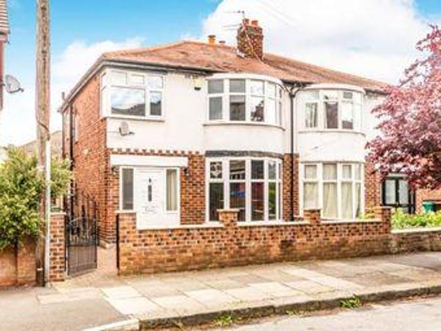 3 Bedrooms Semi detached house for sale in Newport Road, Chorlton, Manchester, Greater Manchester M21