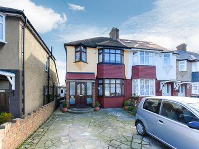3 Bedrooms Semi detached house for sale in Nield Road, Hayes UB3