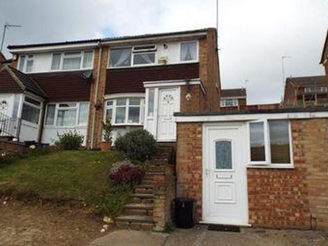 3 Bedrooms Semi detached house for sale in Nightingale Road, South Croydon CR2
