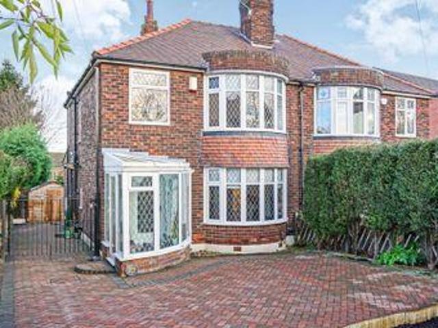 3 Bedrooms Semi detached house for sale in Snydale Road, Normanton WF6