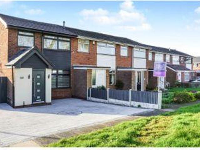 3 Bedrooms Semi detached house for sale in South Drive, Bolton BL2