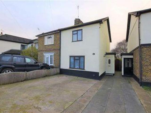 3 Bedrooms Semi detached house for sale in Southend Road, Stanford Le Hope, Essex SS17