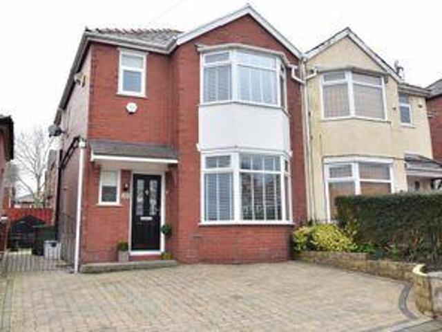 3 Bedrooms Semi detached house for sale in Southgrove Avenue, Bolton BL1