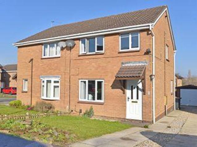3 Bedrooms Semi detached house for sale in Sorrel Grove, Harrogate HG3