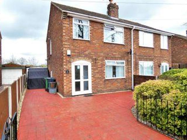 3 Bedrooms Semi detached house for sale in Saughall Road, Blacon, Chester CH1