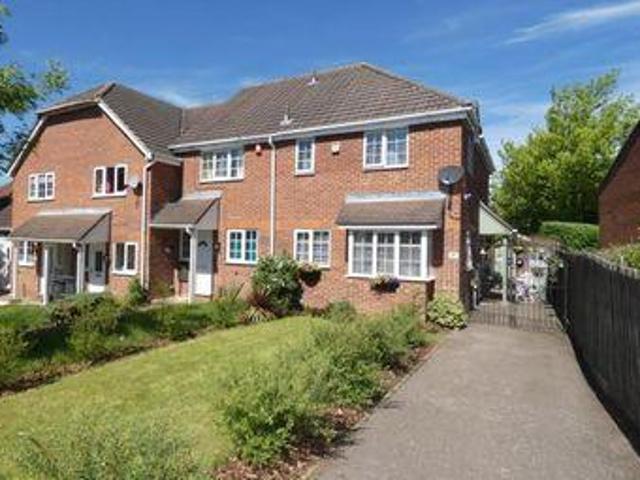 3 Bedrooms Semi detached house for sale in Saffron Drive, Oakwood, Derby, Derbyshire DE21