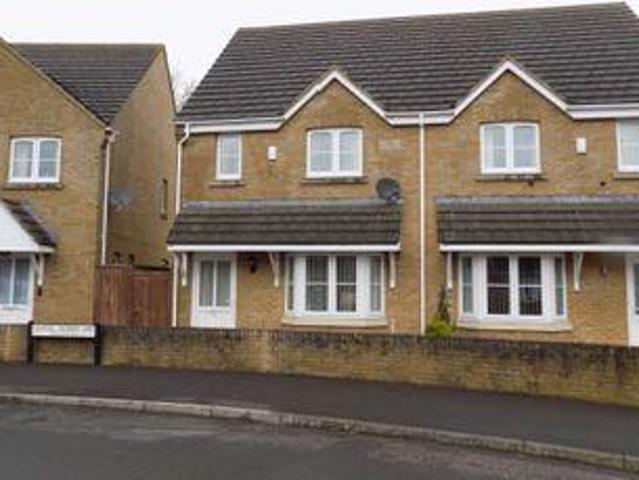 3 Bedrooms Semi detached house for sale in Samuel Vickery Way, Chard TA20