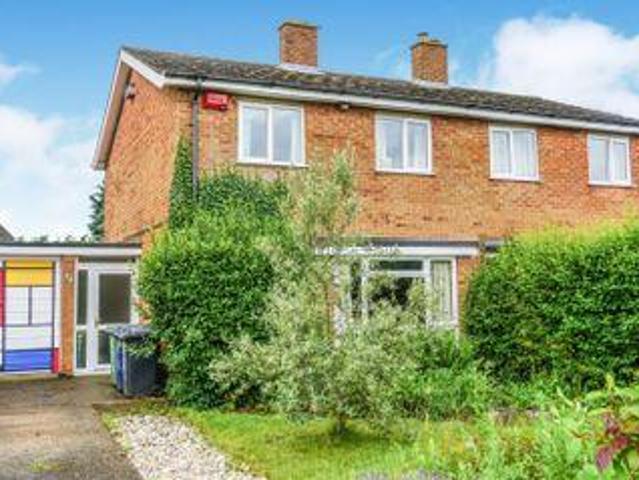 3 Bedrooms Semi detached house for sale in School Close, Sandy SG19