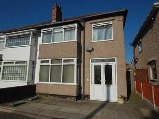 3 Bedrooms Semi detached house for sale in Seafield Avenue, Crosby, Liverpool L23