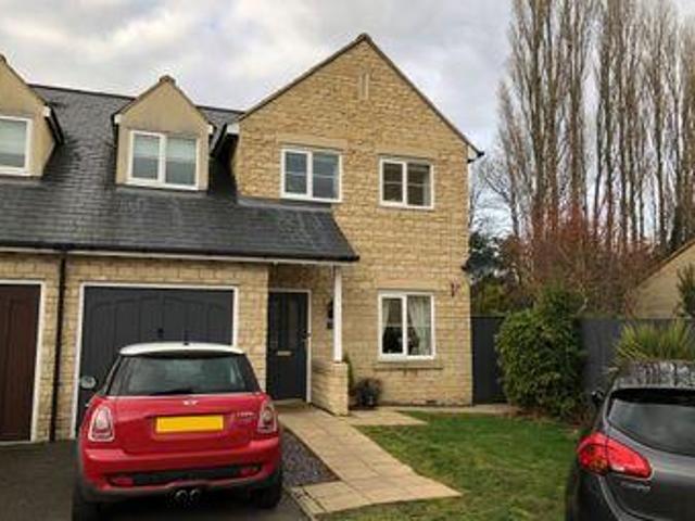3 Bedrooms Semi detached house for sale in Sherwood Close, Launton, Bicester OX26