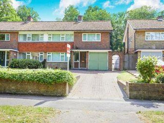 3 Bedrooms Semi detached house for sale in Shirley Church Road, Shirley, Croydon, Surrey CR0