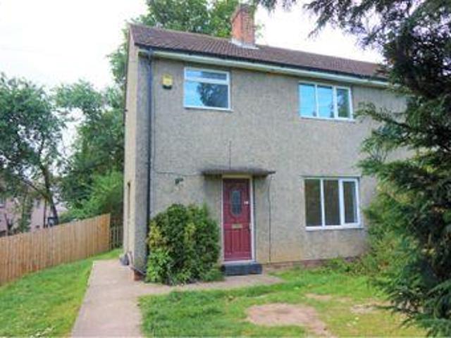 3 Bedrooms Semi detached house for sale in Silk Mill Bank, Leeds LS16