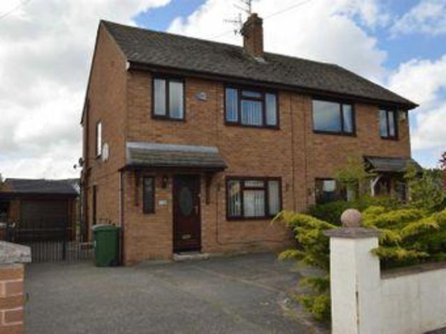 3 Bedrooms Semi detached house for sale in Slingsby Drive, Upton, Wirral CH49