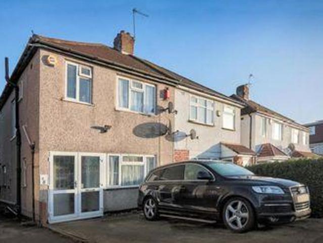 3 Bedrooms Semi detached house for sale in Spencer Avenue, Hayes, Middlesex UB4
