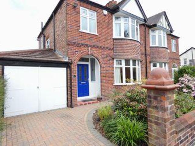 3 Bedrooms Semi detached house for sale in Springfield Road, Gatley, Cheadle SK8