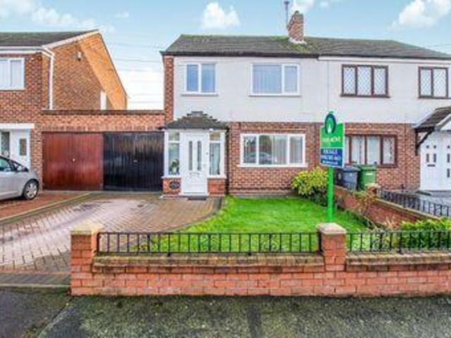 3 Bedrooms Semi detached house for sale in Springhill Road, Wolverhampton WV11