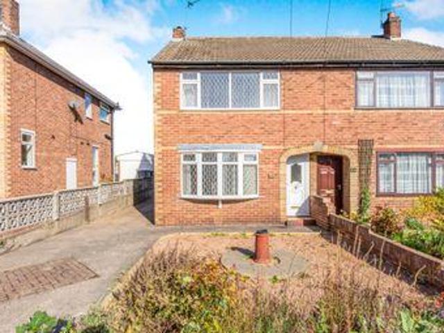 3 Bedrooms Semi detached house for sale in St Davids Drive, Scawsby, Doncaster DN5