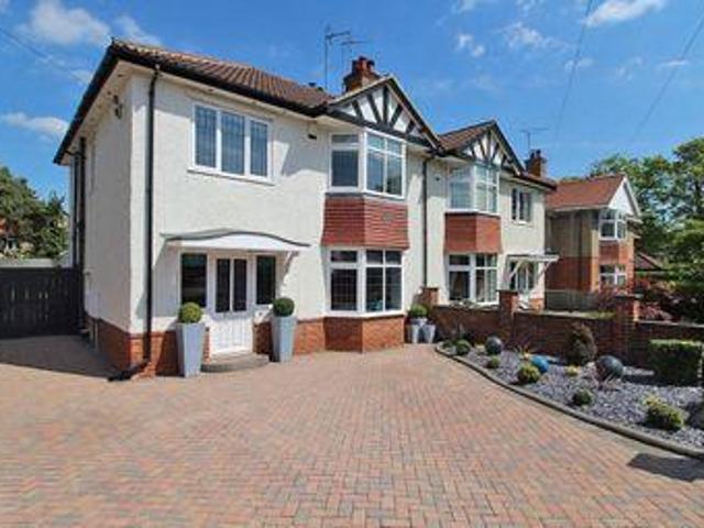 3 Bedrooms Semi detached house for sale in St. Helens Road, Harrogate HG2