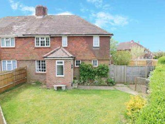 3 Bedrooms Semi detached house for sale in St. Johns Piece, Oakley, Basingstoke RG23