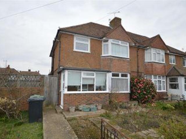3 Bedrooms Semi detached house for sale in St. James Crescent, Bexhill On Sea TN40