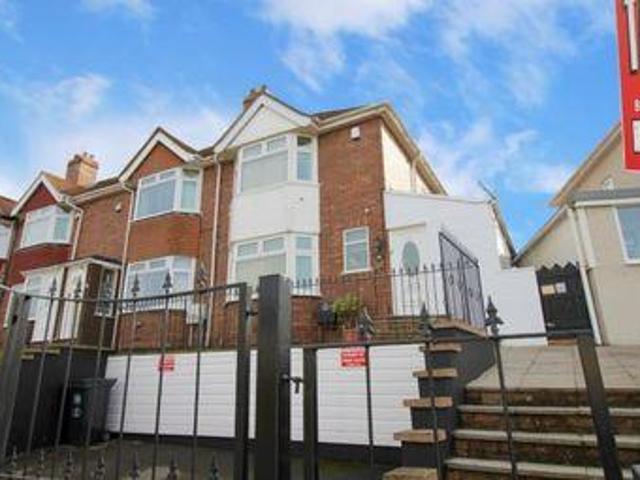 3 Bedrooms Semi detached house for sale in St. Peters Rise, Headley Park, Bristol BS13