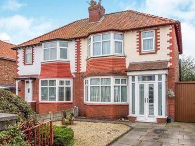 3 Bedrooms Semi detached house for sale in Stafford Road, Birkdale, Southport, Merseyside PR8