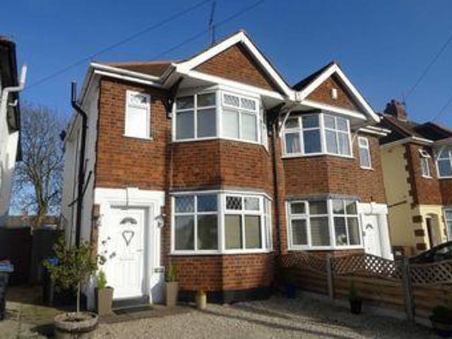 3 Bedrooms Semi detached house for sale in Stanley Road, Hinckley LE10