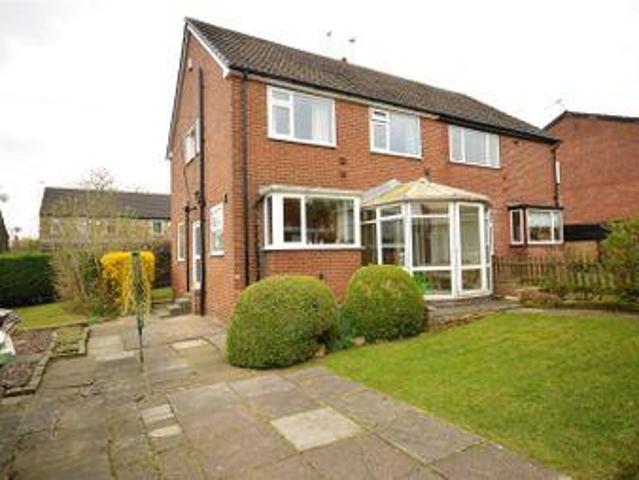 3 Bedrooms Semi detached house for sale in Station Road, Horsforth, Leeds LS18